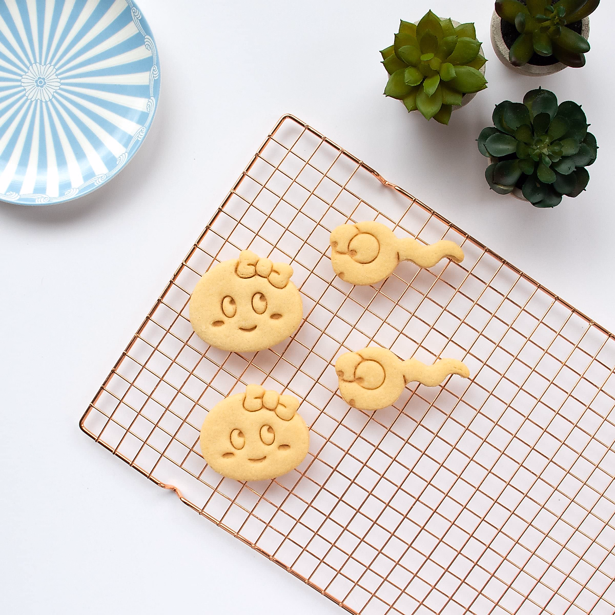 Sperm & Egg cookie cutters, 2 pieces - Bakerlogy