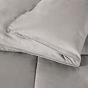 SUPERIOR Down Alternative All Season Comforter, Medium Fill Weight, Perfect for Winter and Summer, Bedding for Bed, Breathable and Comfortable Bedding Duvet Inserts & Bed Sets, King Size, Silver