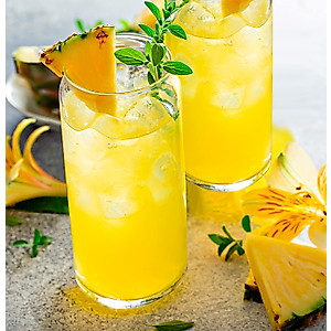 Huge Estate 20 oz Drinking Glass Cups Can Shaped - Set of 2 with 4 Glass Reusable Straws and Bamboo Lids for Iced Coffee Boba Tea Cocktails Beer Wine Water Dessert Glasses Pack of 2 Ideal Gift