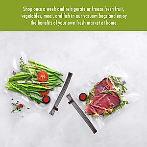 ZWILLING Fresh & Save Set 10-pc Vacuum Sealer Bags for Food, 1 Gallon, Reusable Sous Vide Bags, Reusable Food Storage Bags for Meal Prep, Reusable Snack Bags, Dishwasher Safe , Medium, Clear