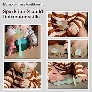 Haakaa 360° Silicone Baby Toothbrush – 100% Soft Food Grade Silicone, BPA-Free, Suction Base, Safe for Babies 6 Months+, Gentle Gum and Teeth Cleaning for Infants, Gum Massager