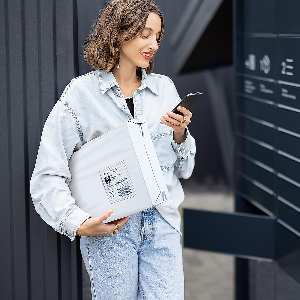 Metronic Poly Mailers 12x15.5 100 Pcs | Medium Shipping Bags for Clothing | Mailing Bags for Small Business, Shipping Envelopes, Packing Bags in White