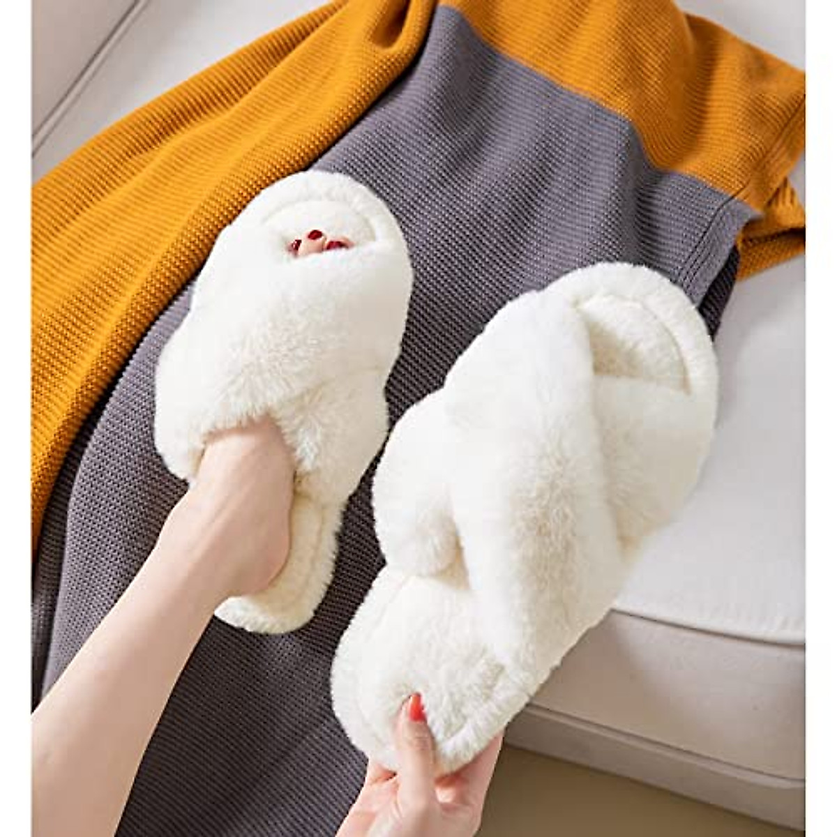 Tonchberry Cross Band Faux Fur Fuzzy Slippers for Women Plush Fluffy Furry Open Toe Slide Slipper for Women Cozy Memory Foam Anti-Skid Sole Indoor Outdoor House Home Bedroom Slippers for Women