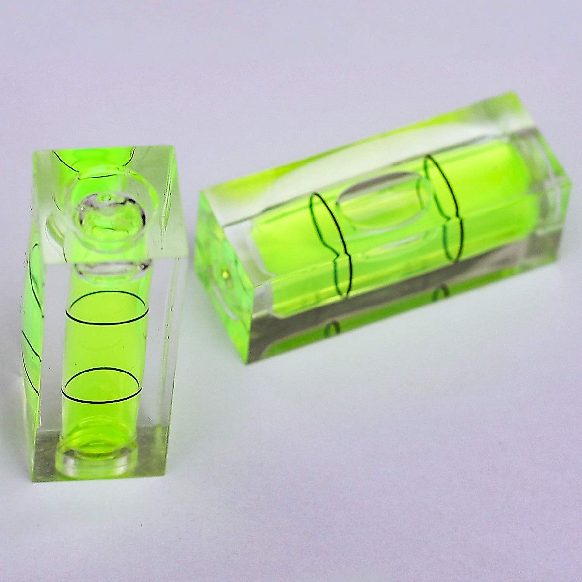 5PCS Mini Level-Mini Bubble Spirit Level Small Square Quality Measuring Instruments Small Levels Layout Tools for Picture Hanging(15×15×40MM)