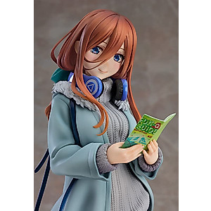 GOOD SMILE COMPANY The Quintessential Quintuplets: Miku Nakano (Date Style) 1:6 Scale PVC Figure