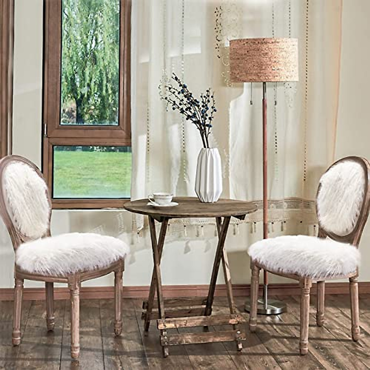 AWQM Faux Fur Dining Chairs Set of 2,Vintage Elegant French Chair with Round Back Distressed Wood,Mid Century Furry Vanity Chair,for Kitchen Dining Room Living Makeup Room, White