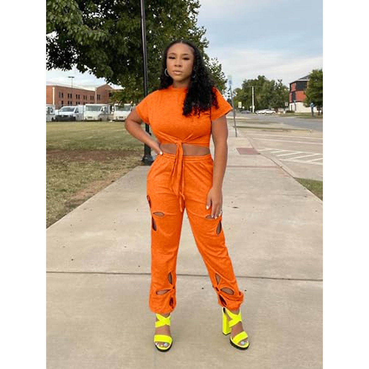 Women 2 Piece Outfit Summer Short Sleeve White Shirt Sweatpants Set Workout Jogger Sweatsuit