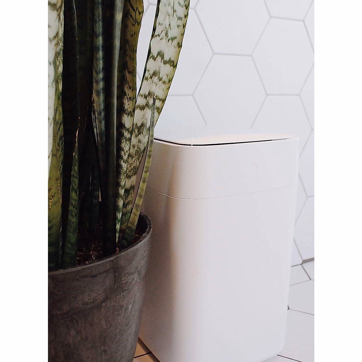 TOWNEW T1 Self-Sealing and Self-Changing 4 Gallon Trash Can, Automatic Open Lid and Motion Sense Activated Smart Home Electric Garbage Bin, White x1 Refill Ring Included (Up to 25 Bags)