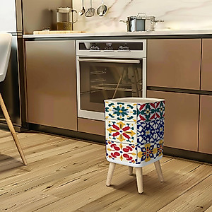 Small Trash Can with Lid Vintage tiles Traditional geometric ornate ceramic tiles seamless Wastebasket with Press Cover Dog Proof Garbage Can Waste Bin for Kitchen Bathroom Nursery 2.6 Gallon