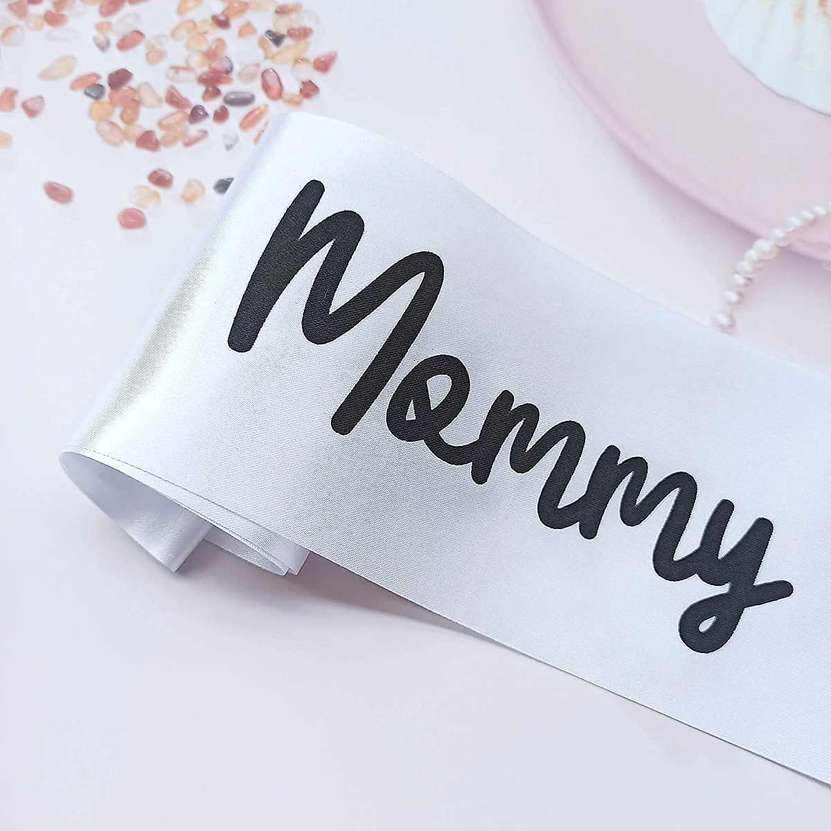 NEWHAPPYLAND Baby Shower Decorations Sash and Tinplate Badge Pins Mommy to Be and Daddy to Be Gender Reveal Party Favors