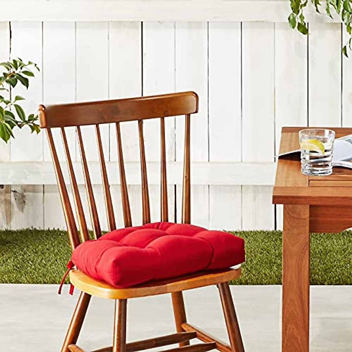 Pillow Perfect Outdoor/Indoor Pompeii Chair Pads, 15.5" x 14.5", 2 Pack,Red