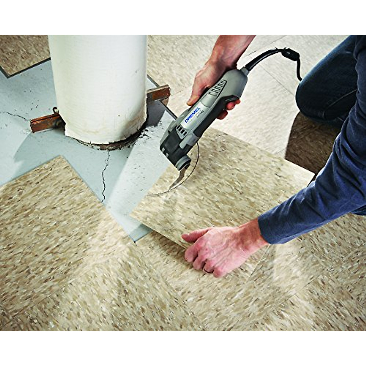 Dremel MM430 Multi Knife Oscillating Multi-Tool Accessory, Steel Blade Perfect for Cutting Flexible Materials - Universal Quick-Fit Interface Fits Bosch, Makita, Milwaukee, and Rockwell