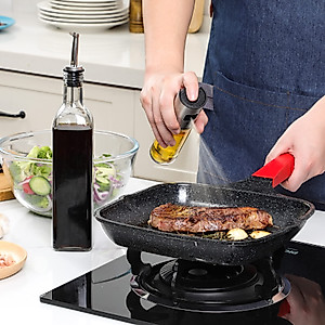 Olive Oil Dispenser 17 OZ and Oil Sprayer for Cooking - Vinegar Cruet Bottle Set for Kitchen - Glass container with Drip-Free Stainless Steel Spout - Oil Mister for Air Fryer, Salad