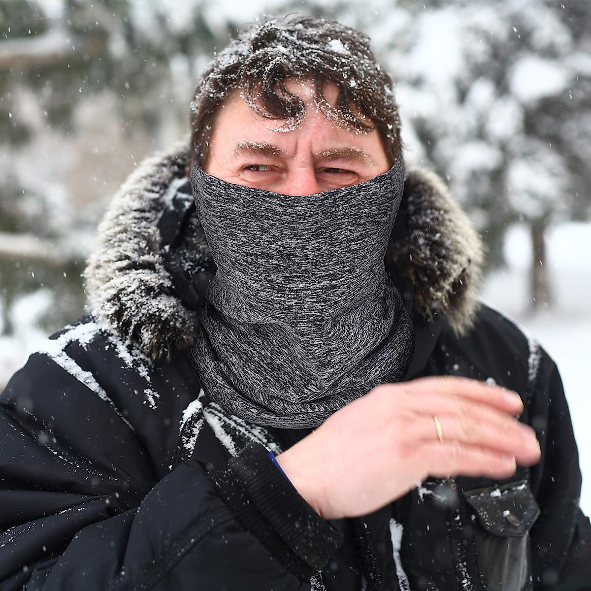 6 Pieces Winter Neck Warmer Gaiter Fleece Neck Gaiter Unisex Face Covering Lined Warm Cold Weather Scarf Wrap for Men Women (Classic Colors)