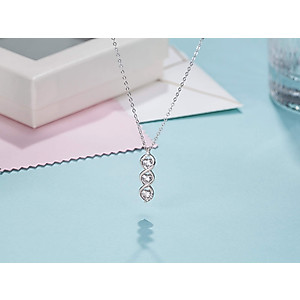 Generations Necklace - Sterling Silver Three Hearts Infinity Gene Necklace for Grandma Mom Granddaughter, Birthday Jewelry Mothers Day Gift