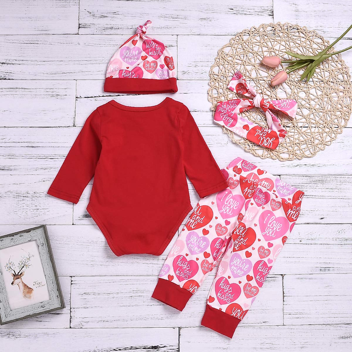 Sasaerucure 4PCS Valentine's Day Outfit Baby Girl Boy Infants My First Valentine's Day Long Sleeve Romper Pants Hat Headband Set (Daddy's Little Valentine, 0-3 Months)