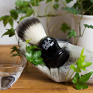 Vegan Shaving Brush: Vegan Shave Brush with Badger Hair Imitation – Wet Brush – Vegan Shaving Brushes for Men, Shaving Brush Vegan – Sir Marlon Grant