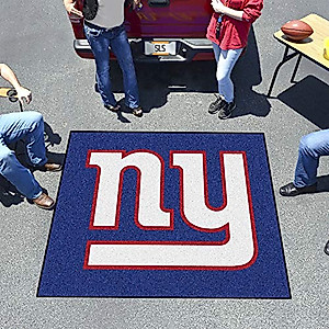 FANMATS 28789 New York Giants Tailgater Rug - 5ft. x 6ft. Sports Fan Area Rug, Home Decor Rug and Tailgating Mat - Giants Primary Logo
