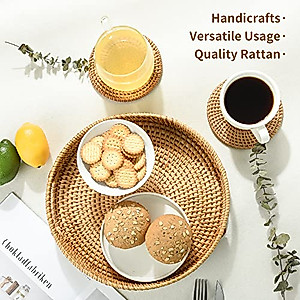 Decorative Round Basket Tray Rattan Woven Serving Tray Natural Hand-Woven Centerpiece Basket with Handles and Wood Bead Garland for Christmas Home Decor Coffee Table Fruit Bread Serving 11.8 inch