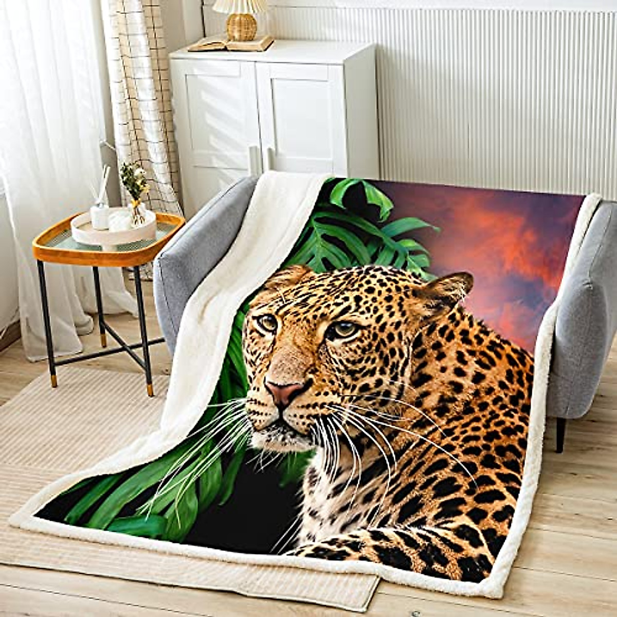 Leopard Plush Blanket Safari Cheetah Print Fuzzy Blanket for Sofa Couch Bed Youth 3D Wild Animal Fleece Throw Blanket Leopard Green Tropical Leaves Sherpa Blanket Nature Room Decor Twin 60"x80"