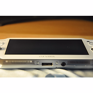 Assassin's Creed III Liberation PlayStation Vita Wi-Fi Bundle