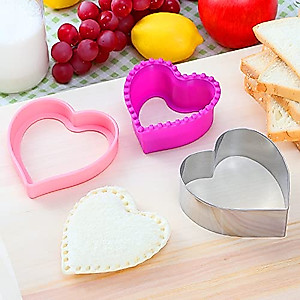 Crustless Sandwich Cutter 4 Pcs Sandwich Cutter and Sealer Set Decruster Sandwich Maker Lunchbox Bento Box DIY Cookie Cutters Uncrustables Pancake Maker