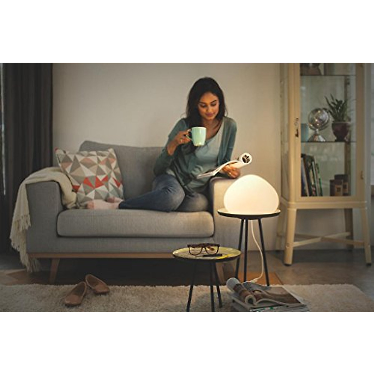 Philips Hue White Ambiance Wellner Dimmable LED Smart Table Lamp (Works with Alexa Apple HomeKit and Google Assistant)