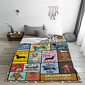 Birthday Gifts for Women, Dachshund Gifts for Dachshund Lovers, Dachshund Blanket and Throws, Cute Animal Pattern on Soft Flannel Fleece Blankets Birthday Gifts for Boys and Girls 60"x50"