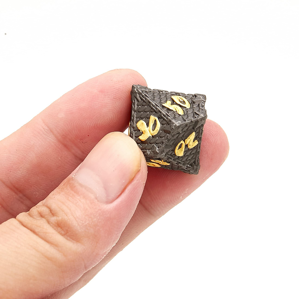 MS hong Metal D&D Dice Set,7 Pieces Dragon Scale Metallic Die with Velvet Pouch for Dungeons and Dragons RPG MTG Table Games Pathfinder Shadowrun Math Teaching Scales-dragons Tattoo-black