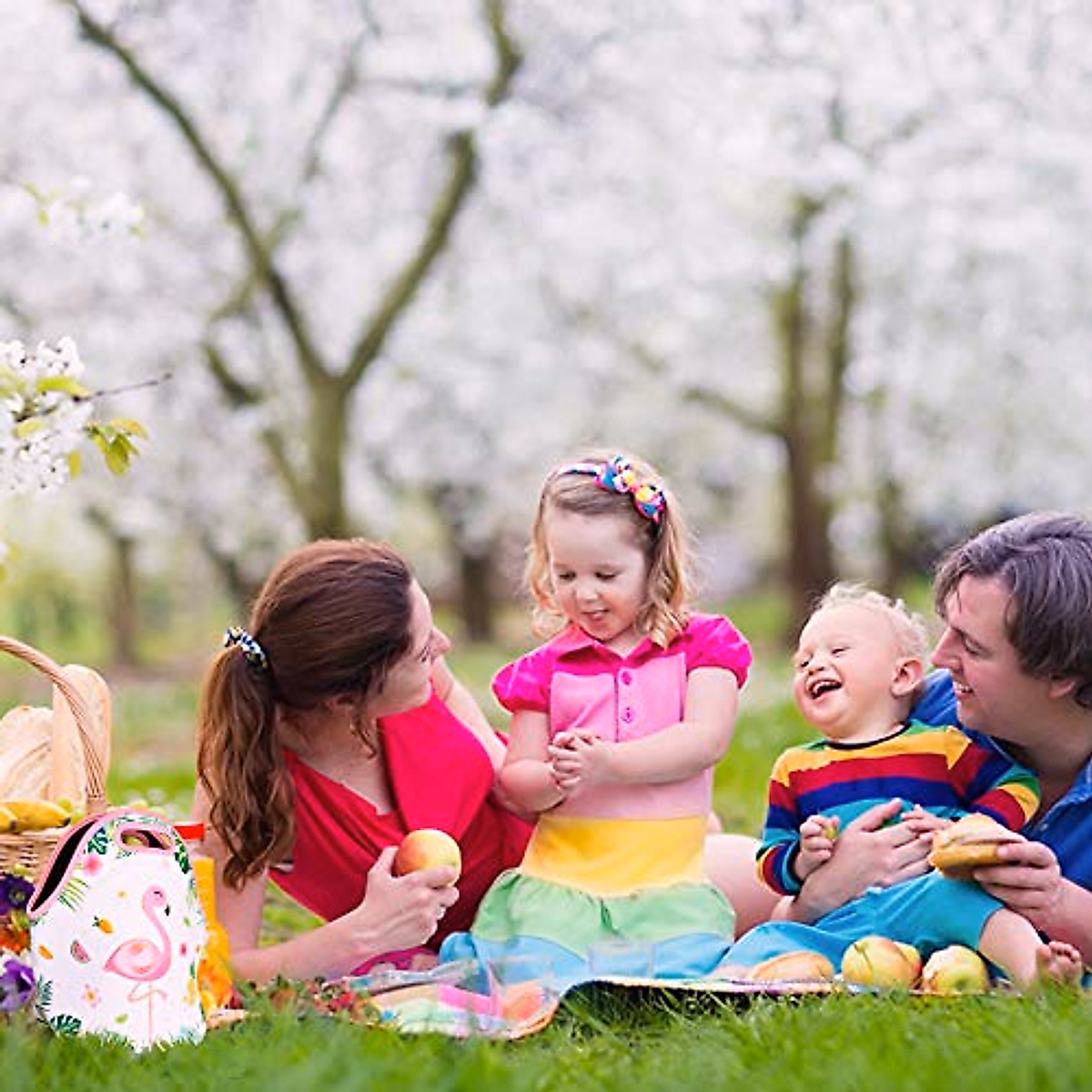 WERNNSAI Flamingo Lunch Bag - Neoprene Insulated Cooler Lunch Handbag Pouch Tropical Pineapple Pattern Outdoor Tote Bag for Kids Picnic School Work Shopping, Waterproof and Reusable