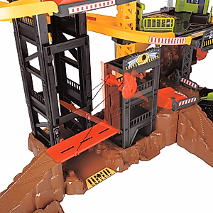 DICKIE TOYS Construction Playset with 4 Die-Cast Cars