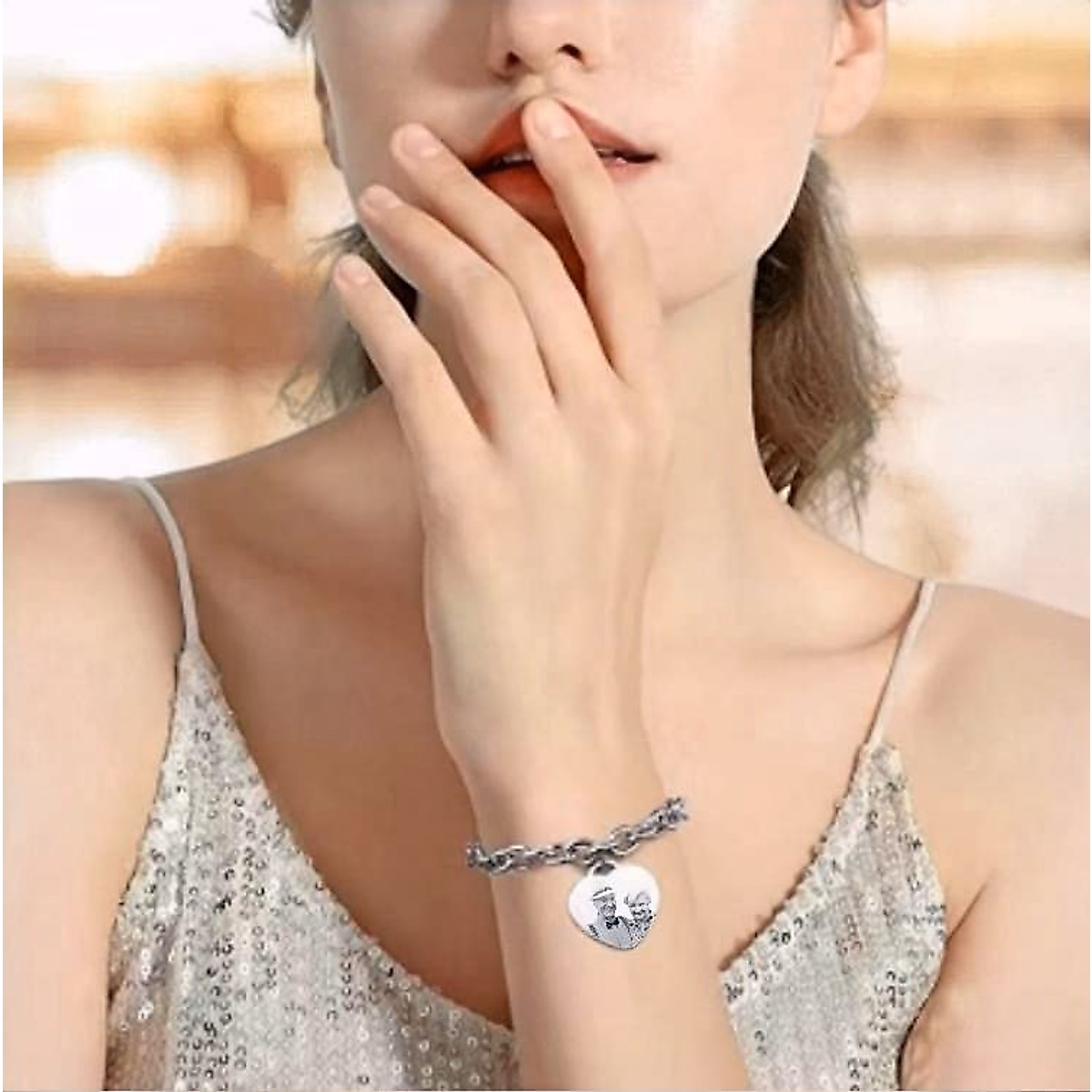 Personalized Picture Heart Bracelets for Women,Mother Day Round Rectangle Bracelet Stainless Steel Memory Gifts Custom Mother Bracelets for Family as Christmas Birthday Gift (A-heart)