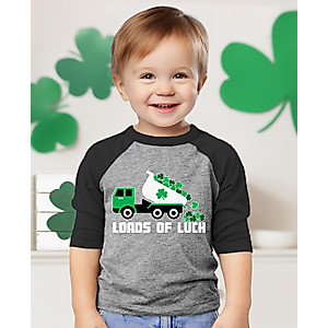 Boys St Patricks Day Shirt Tractor Digging Shamrocks Toddler Kids Raglan T-Shirt 3T Dark Gray
