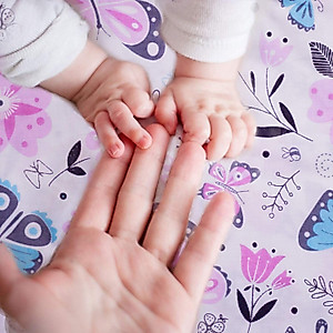 AMROSE Premium Cotton Butterfly Bassinet Sheets, Fit for Halo Bassinest Swivel Sleeper, 2 Pack Hourglass Bassinet Mattress Sheet Set for Girl, Soft Breathable Safe, Pink & Floral Butterfly Prints