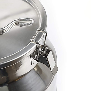 Milk Can with Sealed Lid, Stainless Steel Milk Transport Cans Wine Pail Bucket Tote Jug Pot Oil Liquid Storage Barrel with 2 Handles Sealed Silicone Anti-Leak Ring Lock Belt 20L 5.28 Gallon