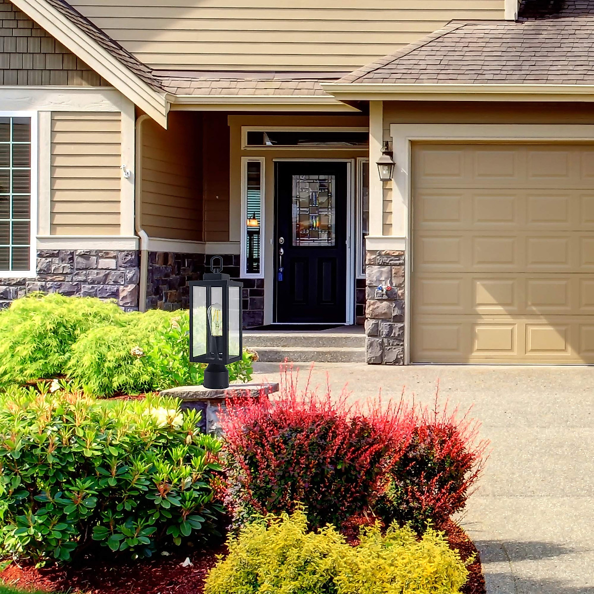 YaoKuem Outdoor Post Light, Pole Lantern, E26 Base 60W Max, Metal Housing Plus Glass, Wet Location Rated, Bulbs not Included, Matte Black, 1 Pack