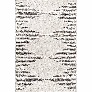 nuLOOM Scarlette Abstract Diamonds Shag Area Rug, 7' 10" x 10', Off-white