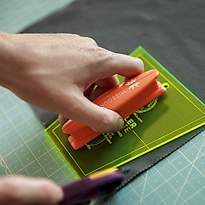 Missouri Star Universal Rotary Cutter Blades 45mm, 5 Pack | Super Sharp Replacement Blades, Fits All Rotary Cutter Handles | Fabric Trimmer Refill for Quilting and Sewing Projects