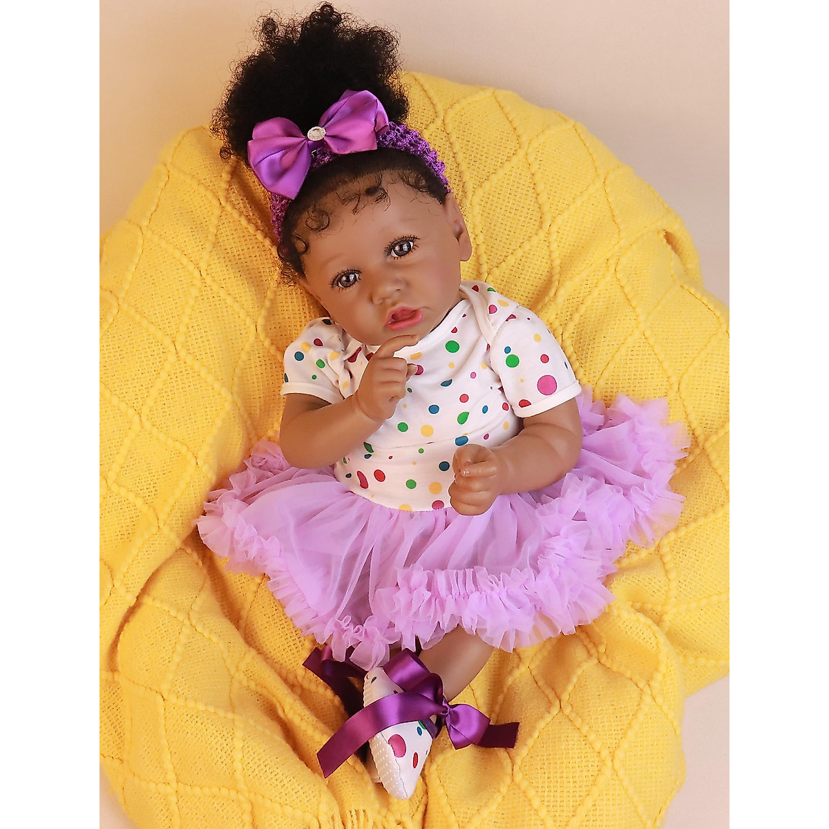 HOOMAI Lifelike Reborn Baby Dolls with Soft Body African American Realistic Girl Doll 22.8 Inch Best Birthday Gift Set