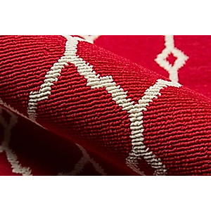 Momeni Rugs , Baja Collection Contemporary Indoor & Outdoor Area Rug, Easy to Clean, UV protected & Fade Resistant, 2'3" x 4'6", Red