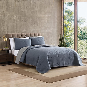 Eddie Bauer - Twin Quilt Set, Reversible Bedding with Matching Sham, Lightweight Home Decor for All Seasons (Hidden Lake Blue, Twin)