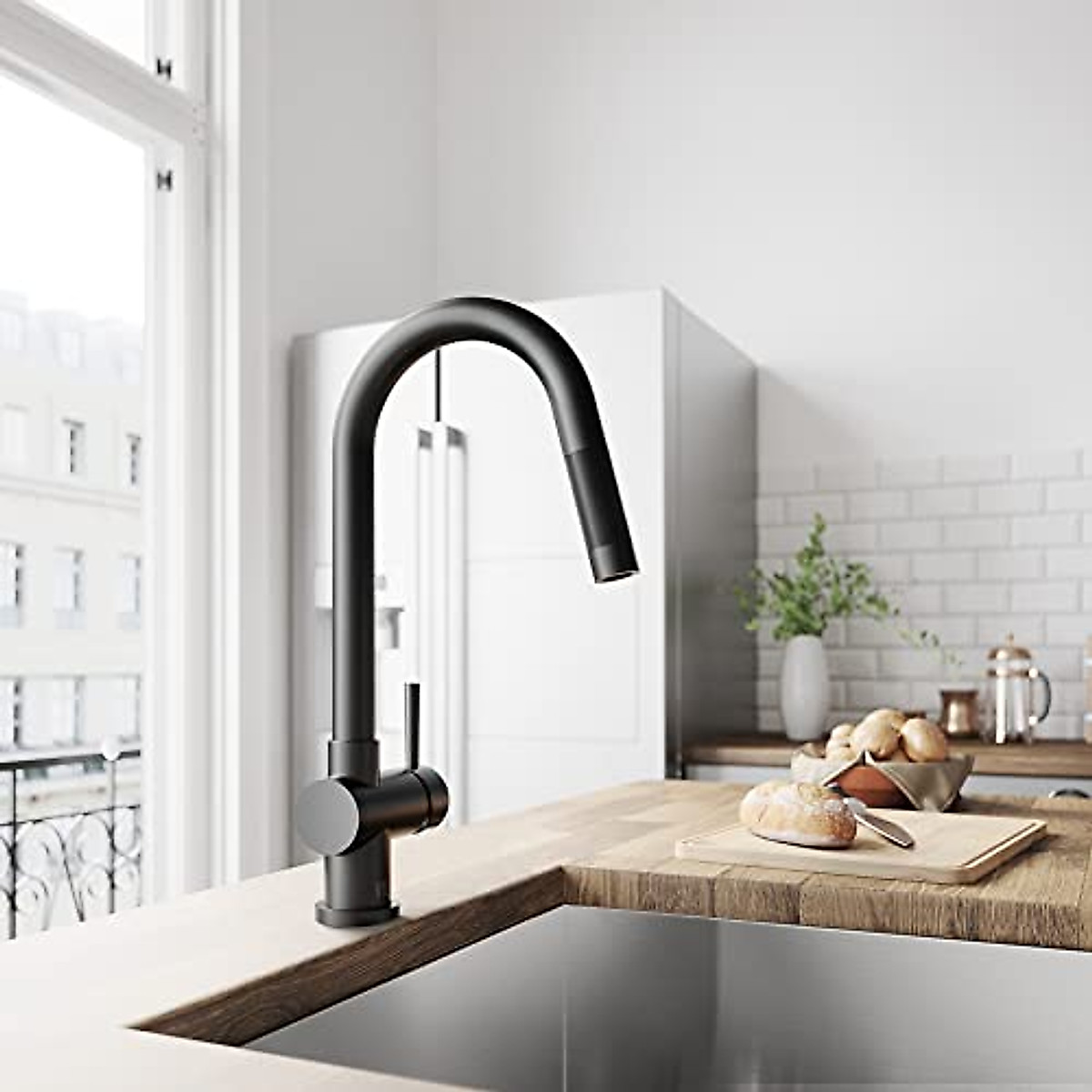 VIGO VG02008MB 17" H Gramercy Single-Handle with Pull-Down Sprayer Kitchen Faucet in Matte Black