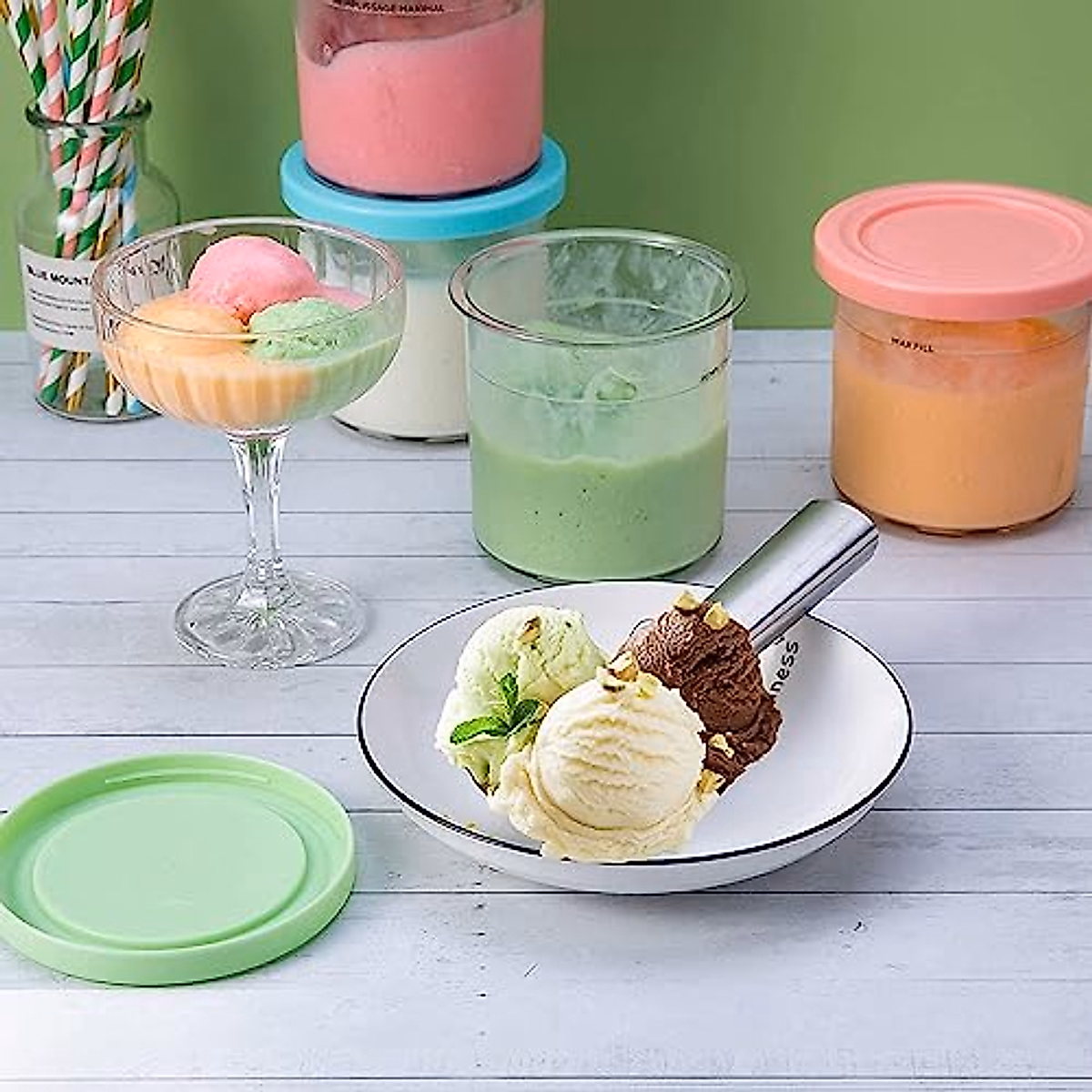 VRINO 2/4/6PCS Creami Deluxe Pints, for Ninja Cremini Extra Pints, Pint Containers Bpa-Free,Dishwasher Safe for NC301 NC300 NC299AM Series Ice Cream Maker,Pink+Blue-2PCS