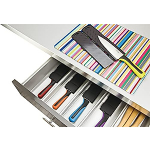 Bisbell Universal Blade Guard, Large, Durable Polypropylene Hard Case, Full Magnetic Lining, Secure Storage Sheath Keeps Knives Sharp, Fits 1 Knife Up-to 9-1/4 inches