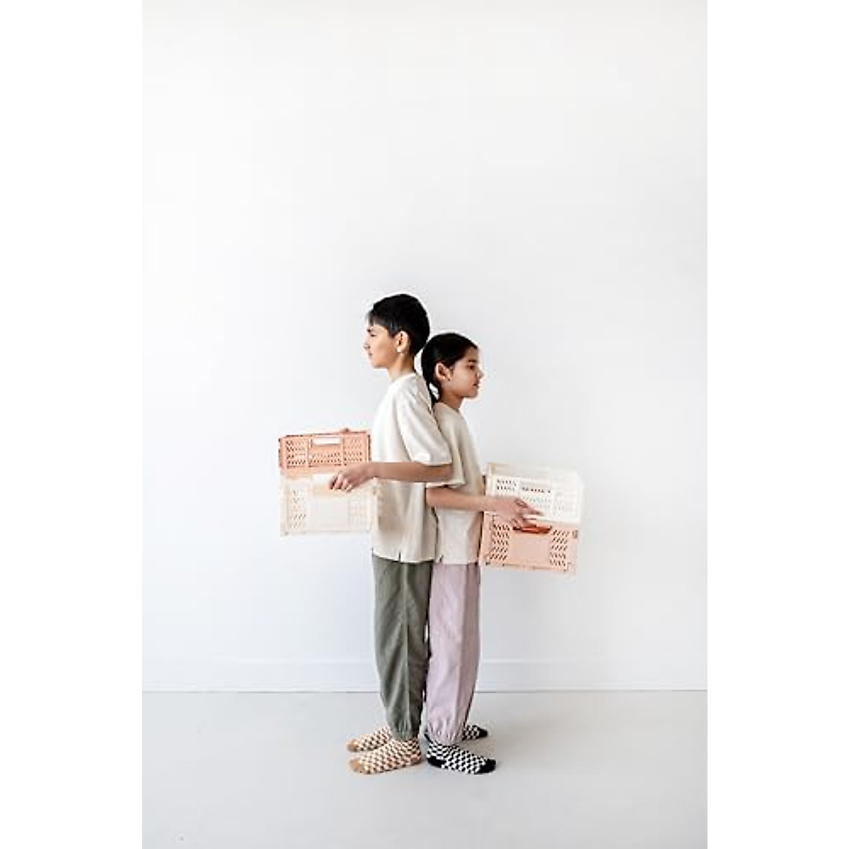 3 Sprouts Recycled Plastic Collapsible Crate - Stackable Folding Storage Crate for Organization for Adults & Kids - Foldable Plastic Crate - Large - Cream