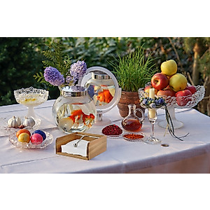 Spiretro Cocktail Paper Napkin Flat Holder, Decorative Beverage Napkin Caddy with Sophisticatedly Metal Center Bar, Solid Acacia Wood with Grain for Kitchen Dinging Countertop, Rustic Natural Brown