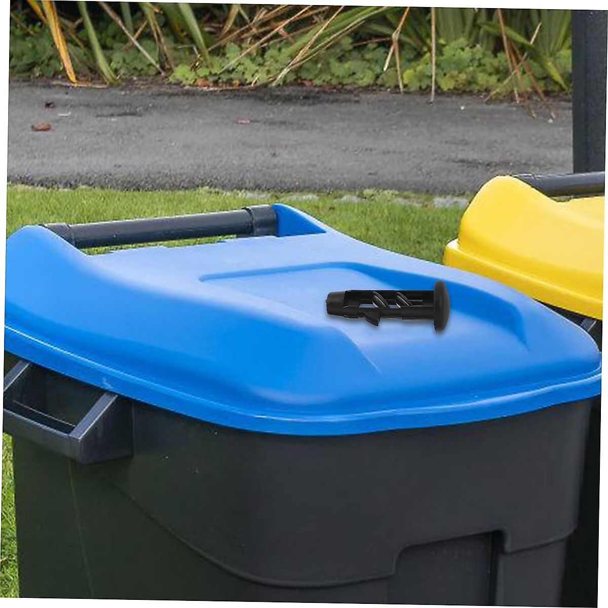 WHAMVOX 5Pcs Outdoor Trash Can Safety Buckles for Secure Covering of Garbage Cans Connects and Holds Trash Can Lids Place for Outdoor Use and Raccoon Proofing