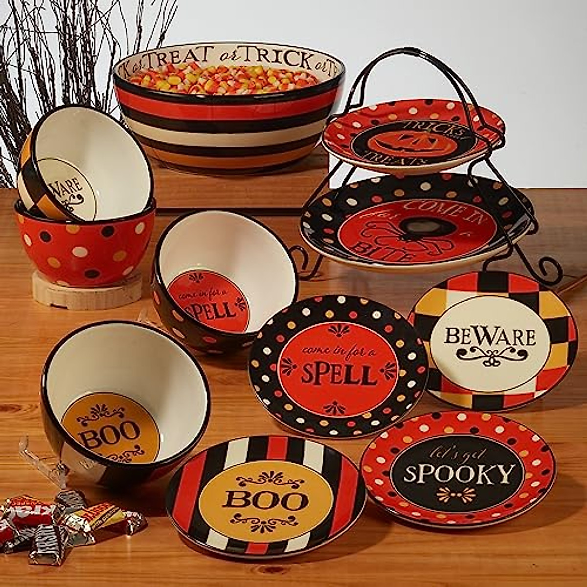 Certified International Spooky Halloween 110oz.Deep Bowl, Multicolor