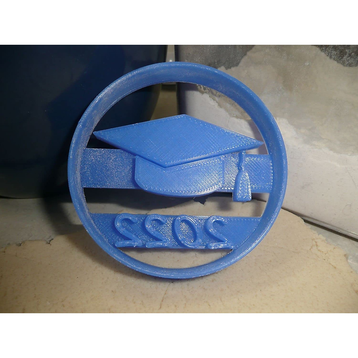 2022 GRADUATION KIT GRAD CAP GOWN DIPLOMA CONGRATS SET OF 5 COOKIE CUTTERS MADE IN USA PR1229