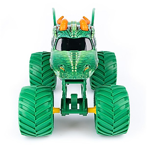 Monster Jam, Official Dragon Monster Truck, Collector Die-Cast Vehicle, 1:24 Scale, Kids Toys for Boys Ages 3 and up